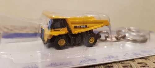 Брелок Модель коллекционная komatsu HD 605