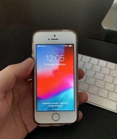 iPhone SE 32 GB Ростест