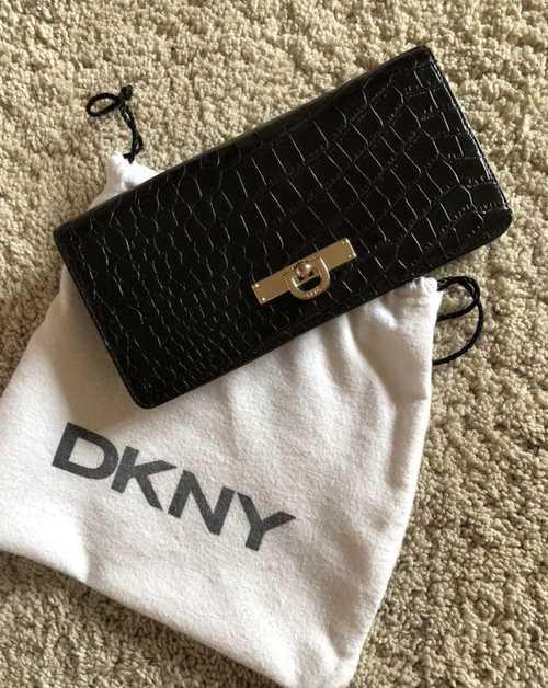 Клатч dkny