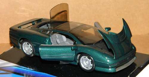 Jaguar XJ220 1991 BRG Maisto 1/24
