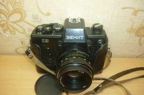 Фотоаппарат Зенит-19, фэд-5, фотовспышка сэф-3М