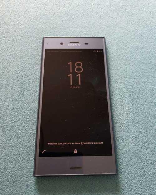Телефон Sony XZ1 Dual