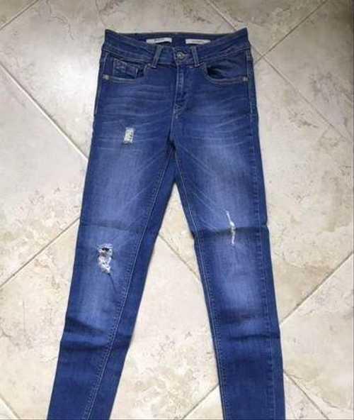 Джинсы stradivarius skinny