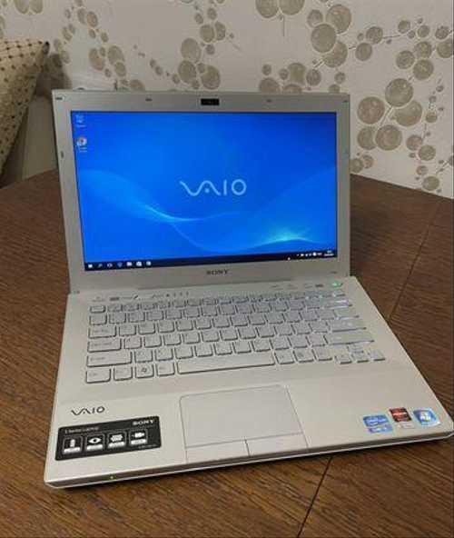 Мощный ультрабук Sony Vaio SVS13 Core i5/4/500/1gb