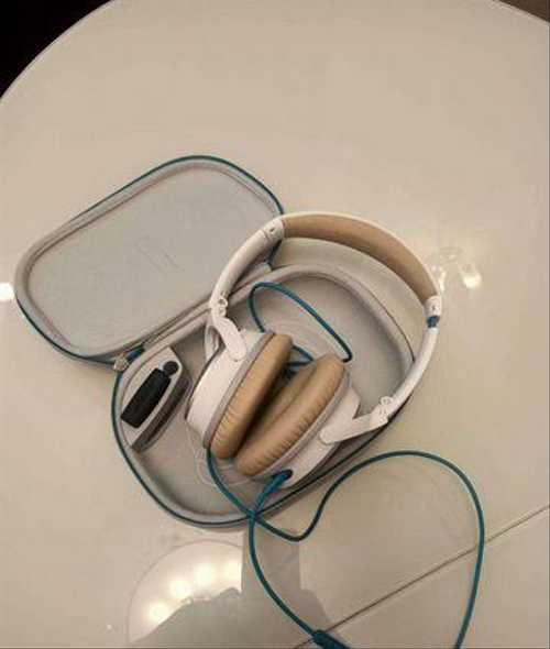 Наушники Bose Quietcomfort 25