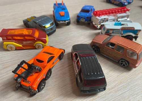 Машинки Hot Wheels грузовики/пикапы