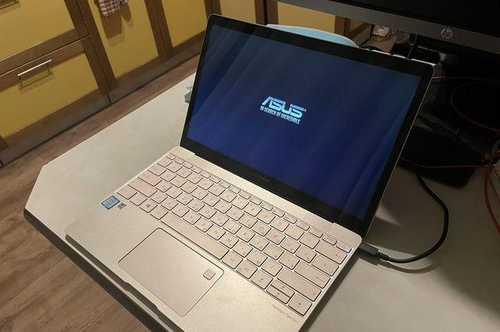 Asus zenbook UX390U