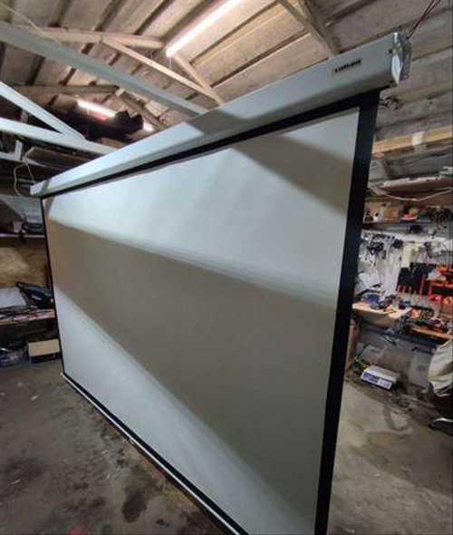 Экран для проектора Lumien Master Picture 191*300
