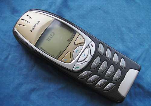 Nokia 6310i черный с золотым. Оригинал