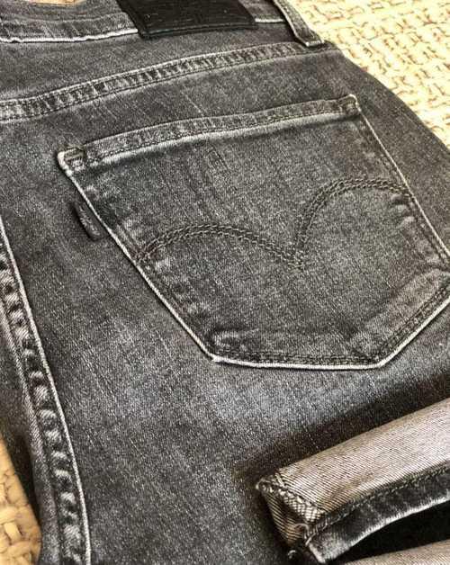 Джинсы Levi’s 714 размер 28