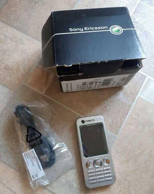 Телефон Sony Ericsson W890i