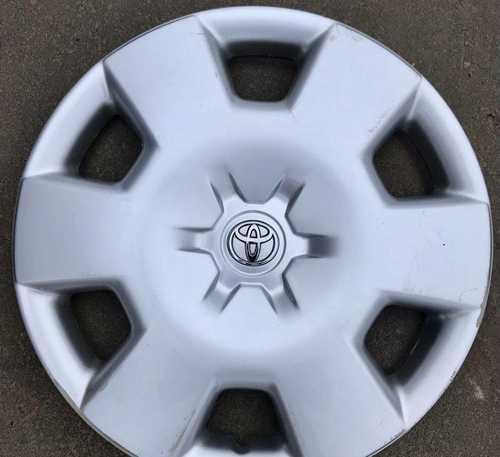 R14 Toyota колпак passo. Колпаки Тойота r14. Колпак колеса Toyota r14. Колпак колеса r14 Toyota Crown.