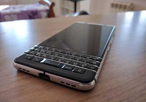 BlackBerry KEYone, Android 8.1, 3/32, Type-C