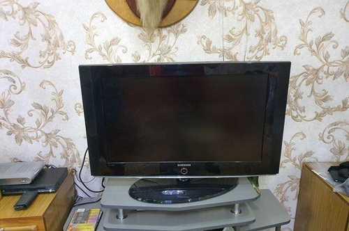 Телевизор 32" Samsung LE32S81BX/BWT