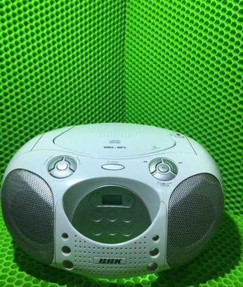 Аудиомагнитола BBK BX110U