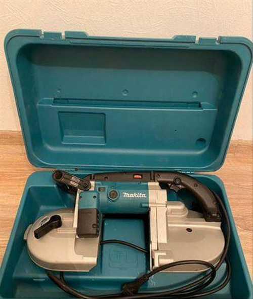 Пила ленточная Makita 2107F