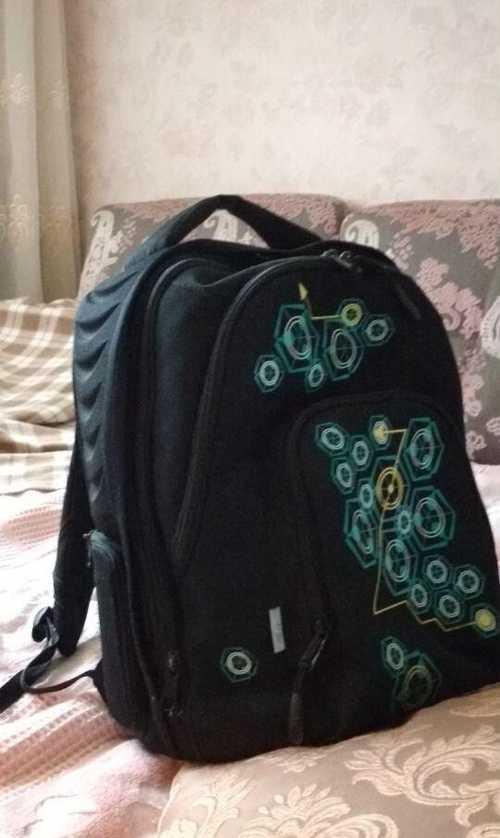 Рюкзак школьный hama all out