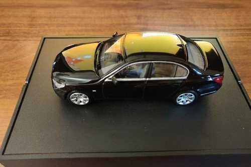 BMW 5 Series 545i e60 1:43 Kyosho