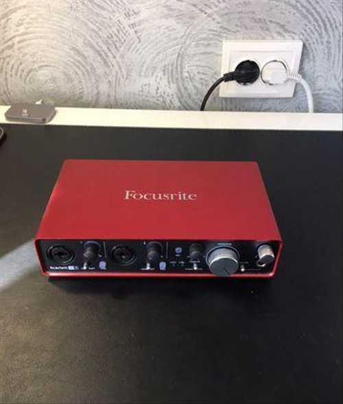 Focusrite Scarlett 2i4 2nd