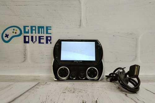 Черный PSP Go (N-1008) с играми