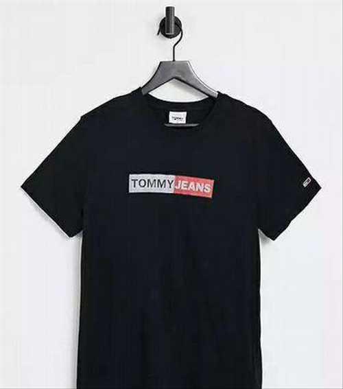 Футболка Tommy Jeans