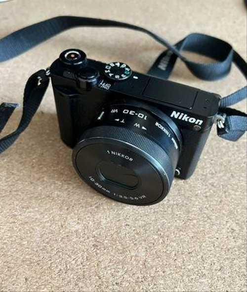 Компактный фотоаппарат Nikon 1 J5