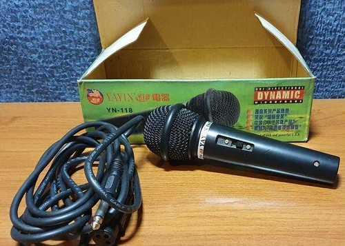 Микрофон проводной, ручной YN-118 для караоке