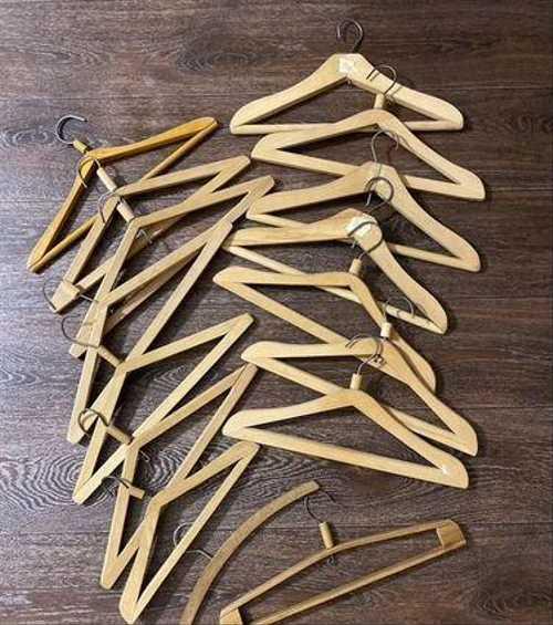 Плечики (вешалки) из дерева, СССР