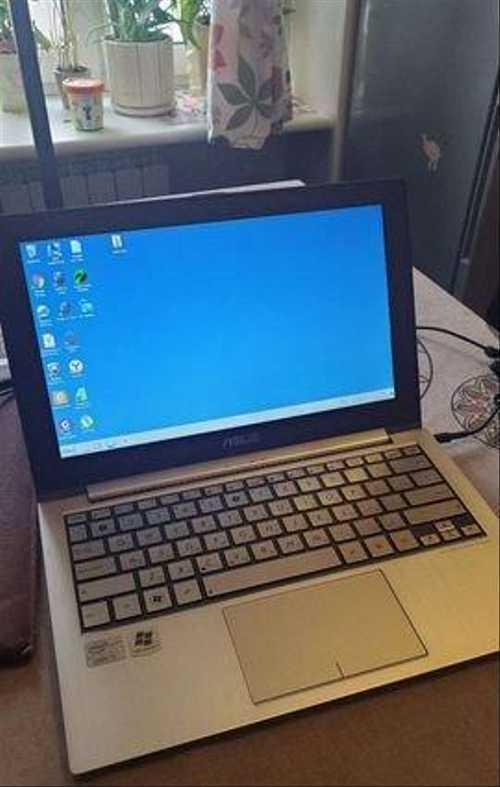 Ноутбук Asus UX21E на i5
