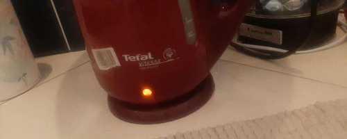 Электрический чайник Tefal Vitesse-BF 26
