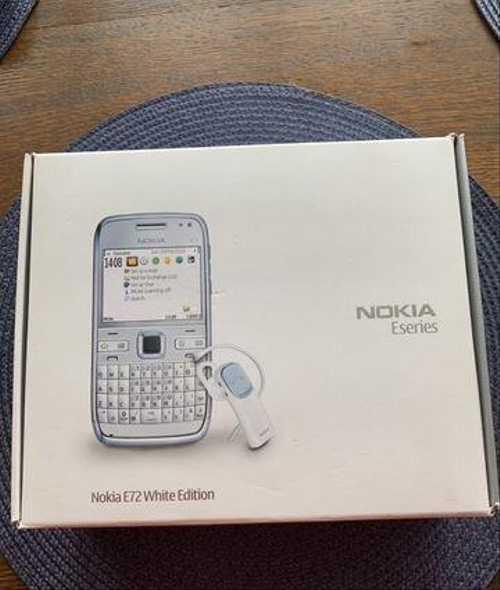 Nokia E72 White Edition