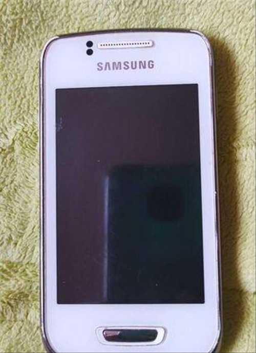 Телефон Samsung Wave Y