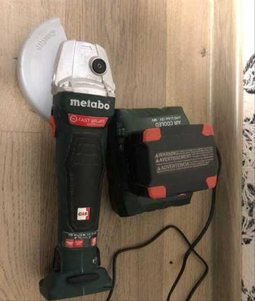 Аккумуляторная угловая шлифмашина Metabo WB 18 LTX