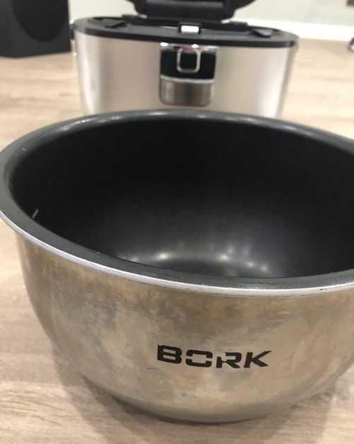 Продам мультиварку Bork U400