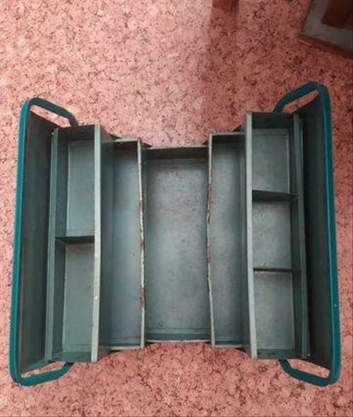 Ящик для инструмента металлический