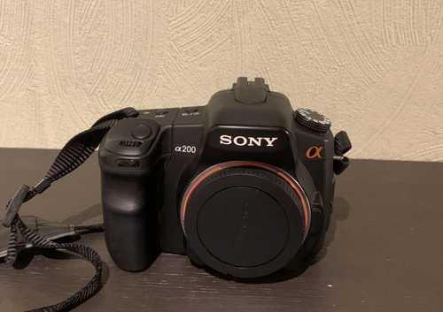 Зеркальный фотоаппарат Sony a200