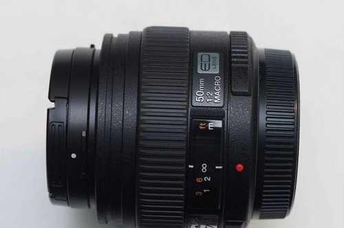 Olympus 50/2.0 Macro