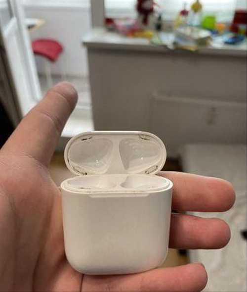 Сломался кейс для airpods