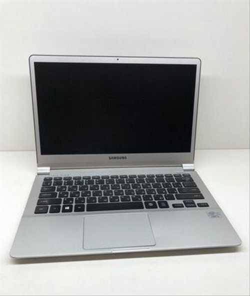 Ноутбук Samsung NP900X3D-A01RU 13.3”