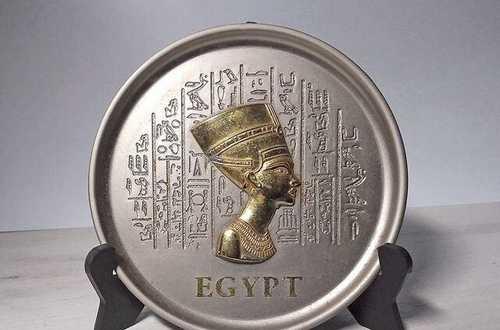 Тарелка сувенирная «Нефертити» на подставке