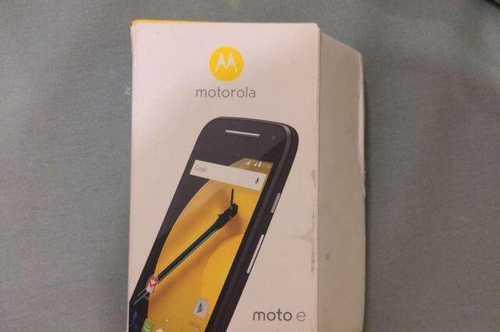 Телефон Motorola Moto E (2nd Gen) Dual SIM XT1521