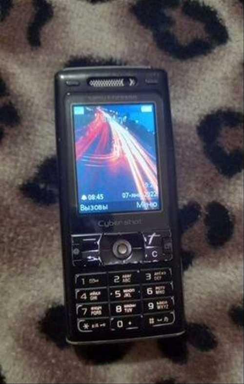 Телефон sony ericsson k800i