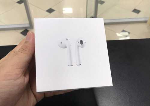 AirPods 2 Wireless Charging case