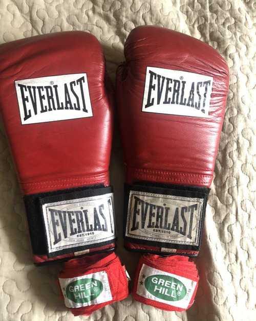 Боксерские перчатки Everlast 10oz