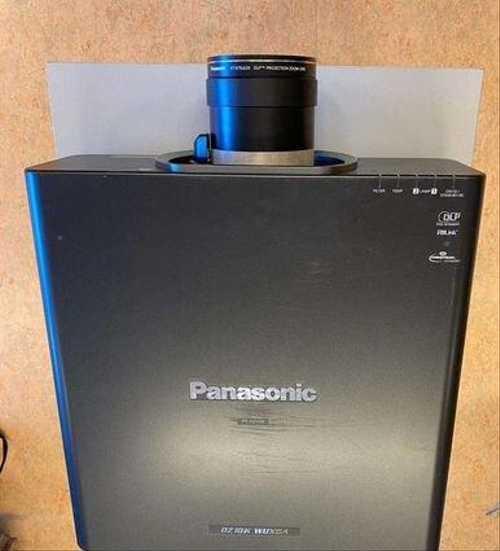 Проектор Panasonic PT-DZ10K