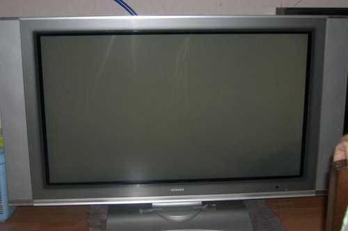 Телевизор Hitachi с экраном 42"(106 см) в идеале