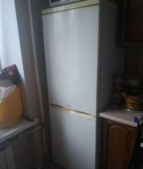 Холодильник Stinol-107ER сост. хорошее