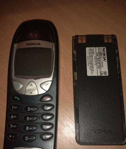 Телефон Nokia 6210