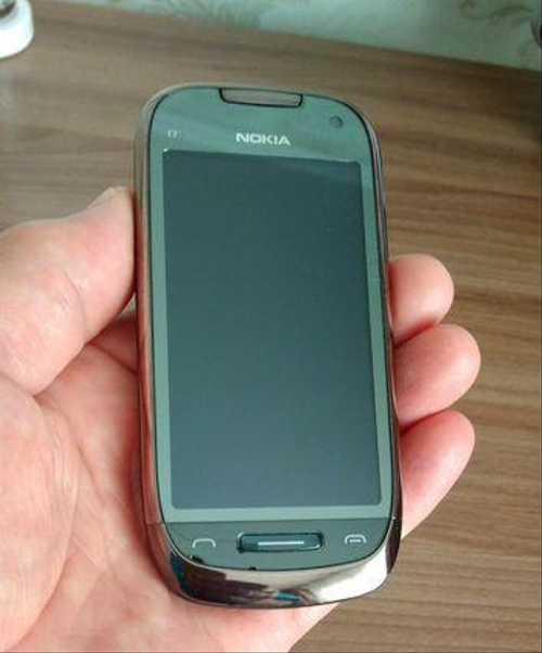 Телефон nokia C7