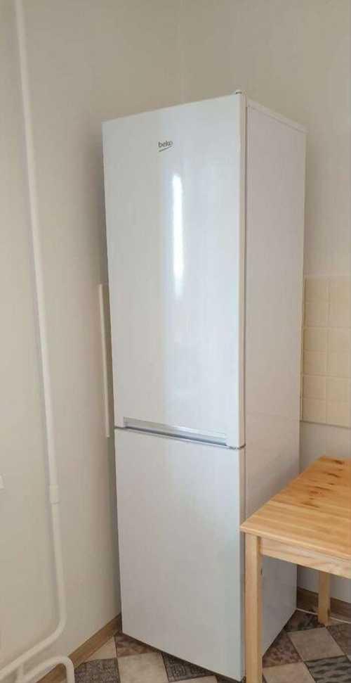 Холодильник Beko cnkdn6335kcow